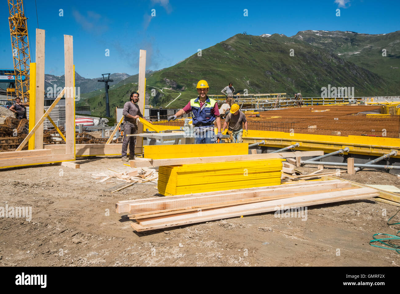 Building construction in progress Stock Photo - Alamy
