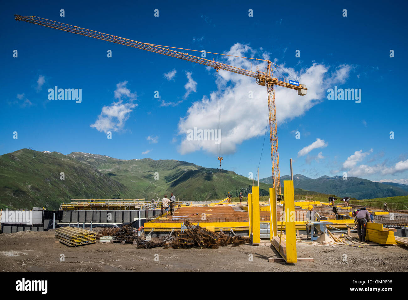 Building construction in progress Stock Photo - Alamy