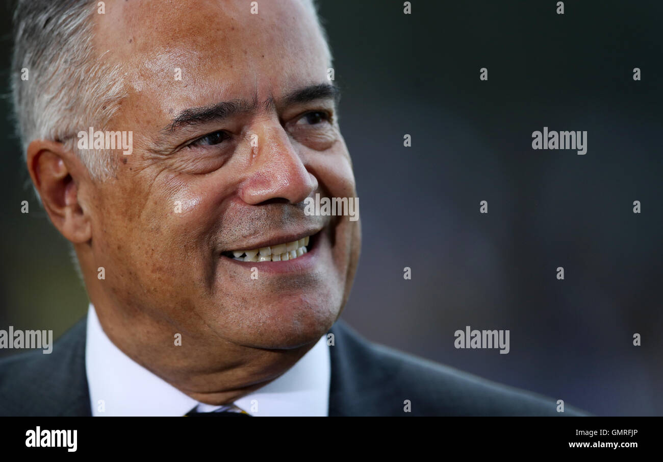 Burton albion chairman ben robinson hi-res stock photography and images ...