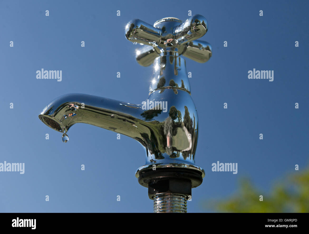 Chrome Tap Dripping Water High Resolution Stock Photography and Images ...
