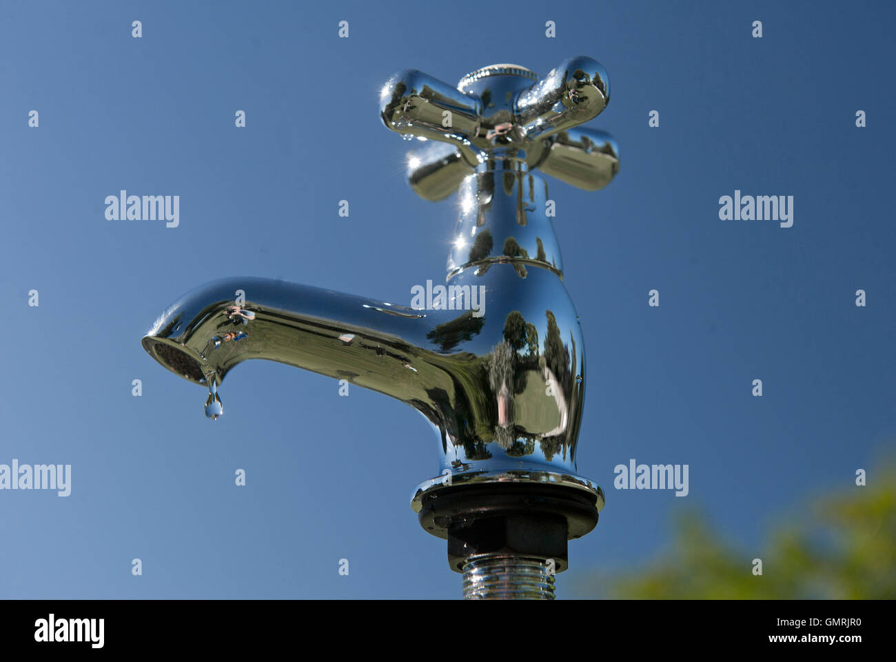 Tap water drop hi-res stock photography and images - Alamy