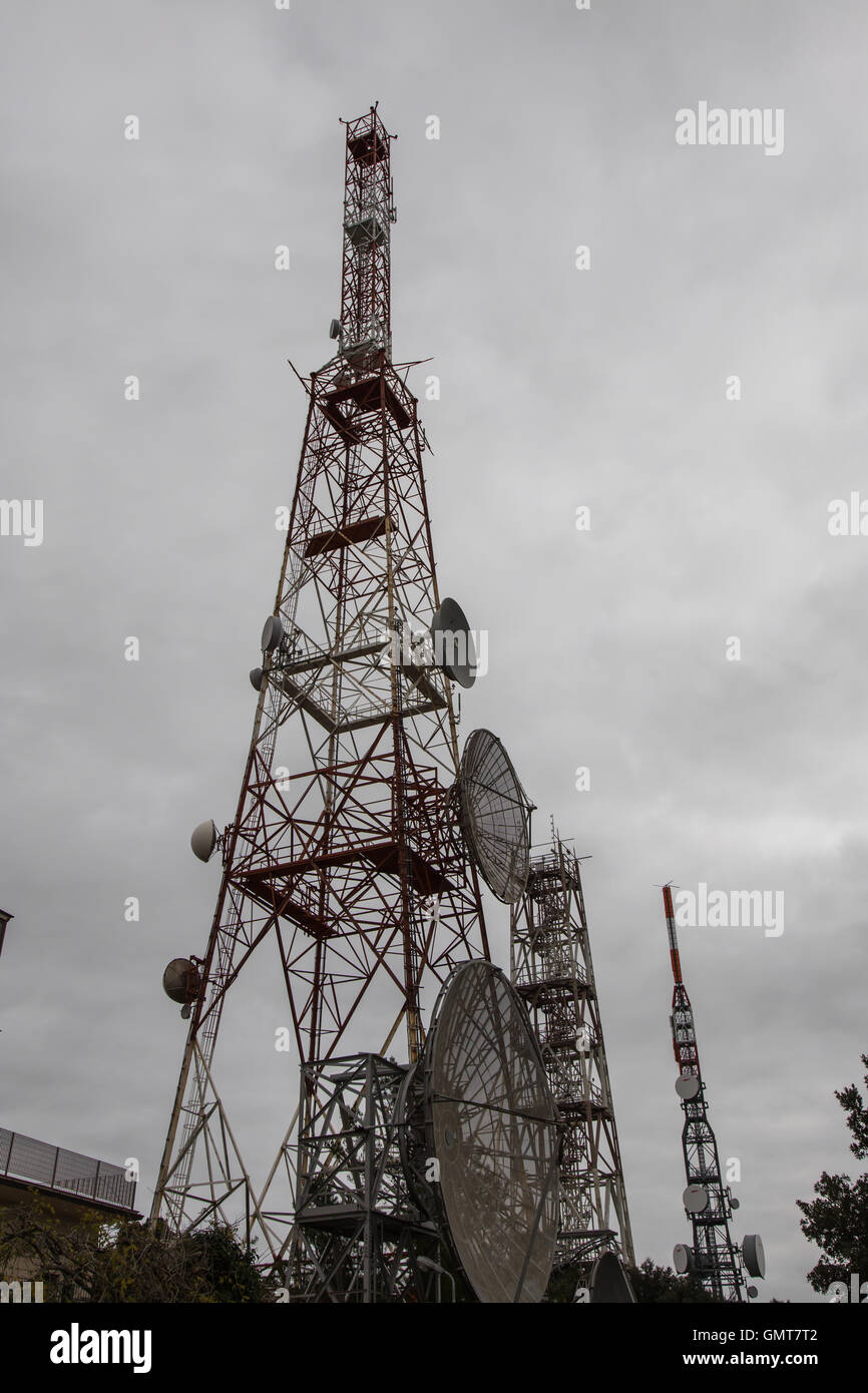 Electric trellis hi-res stock photography and images - Alamy