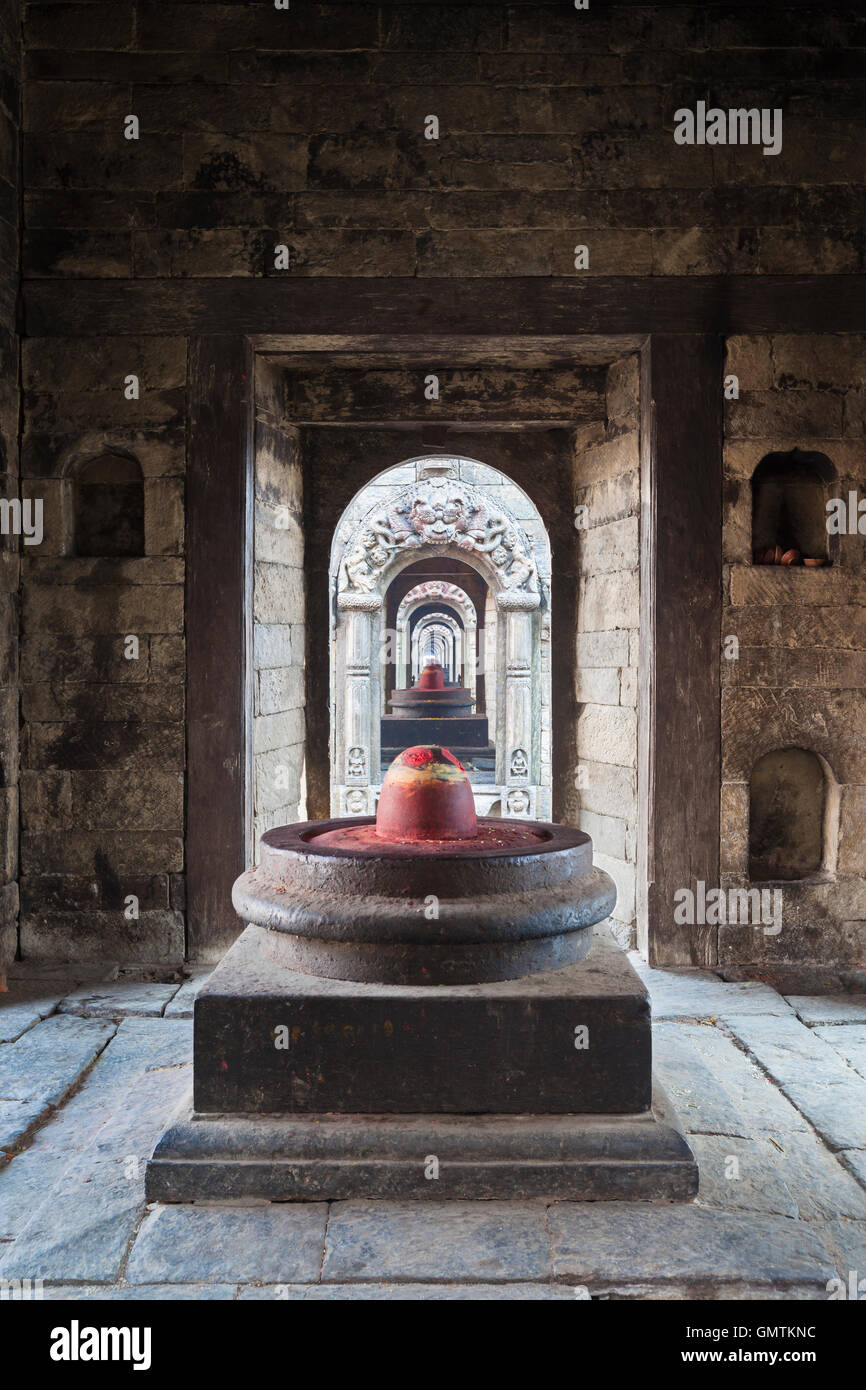 Doorway to Chaityas, Pashupatinath temple, Nepal Stock Photo - Alamy