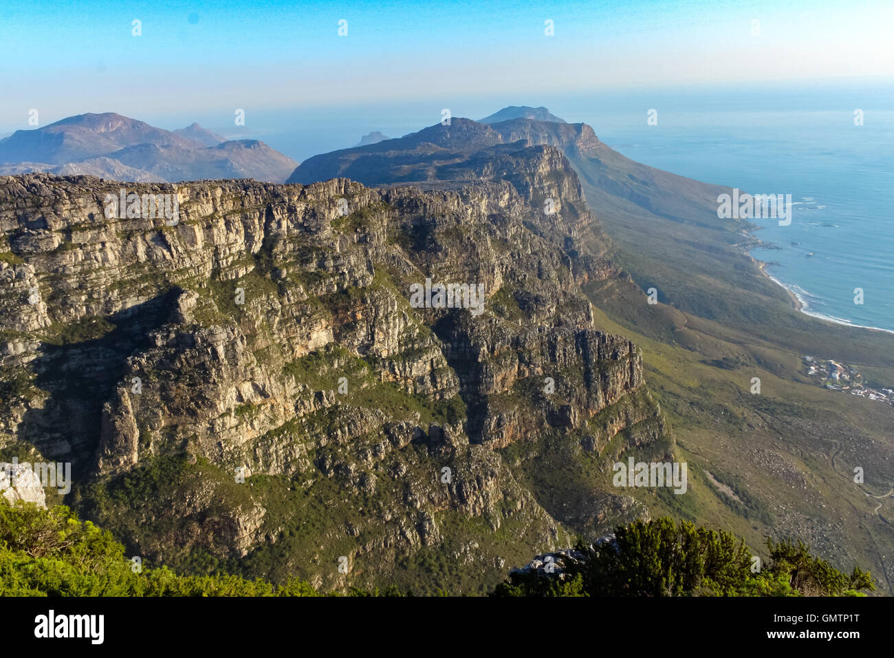 Sightseeing table mountain hi-res stock photography and images - Alamy