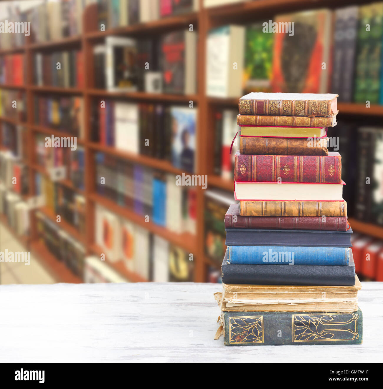 set of books Stock Photo - Alamy