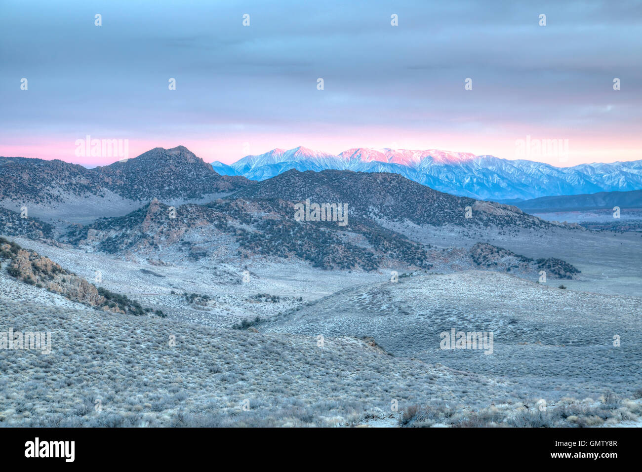 Sunset over the basalt plateaus of the Granite Mountain Wilderness in ...