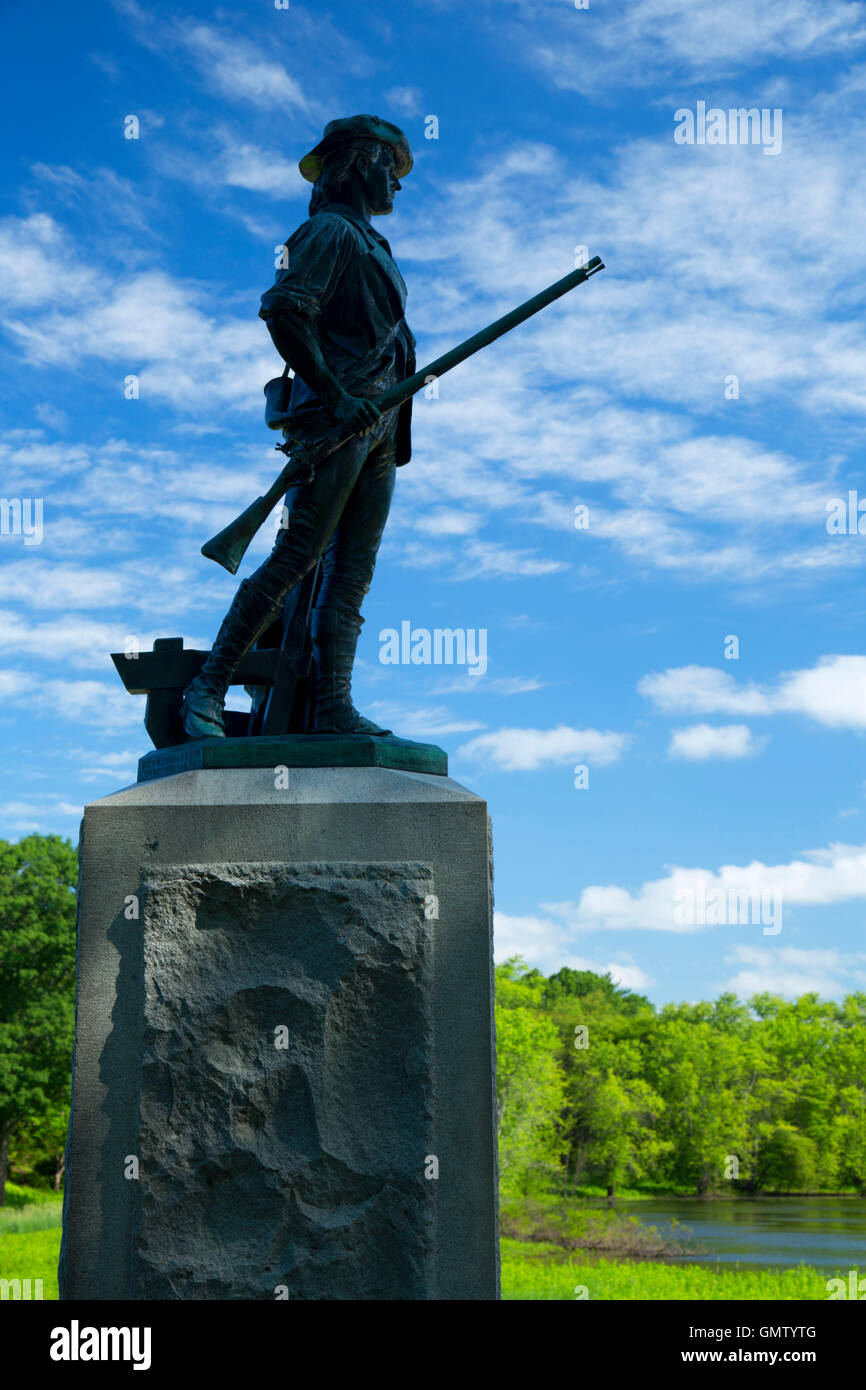Minute Man Statue silhouette, Minute Man National Historical Park ...