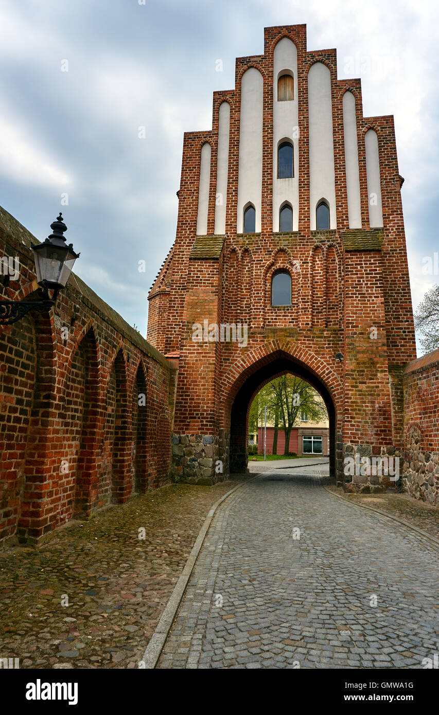 Medieval fortification city gate hi-res stock photography and images ...