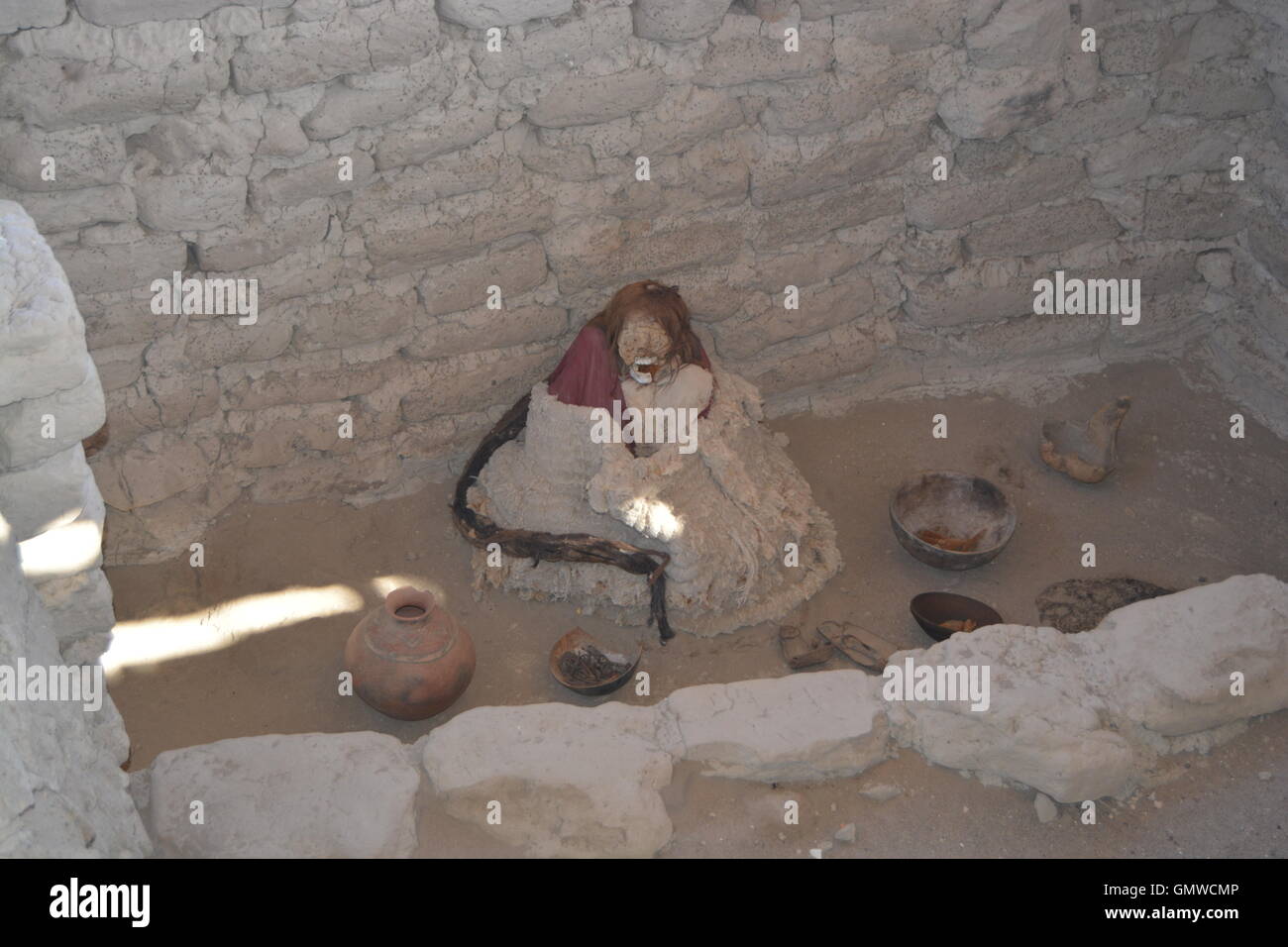 Chauchilla Cemetery, Nazca Burial, Nazca, Peru Stock Photo - Alamy