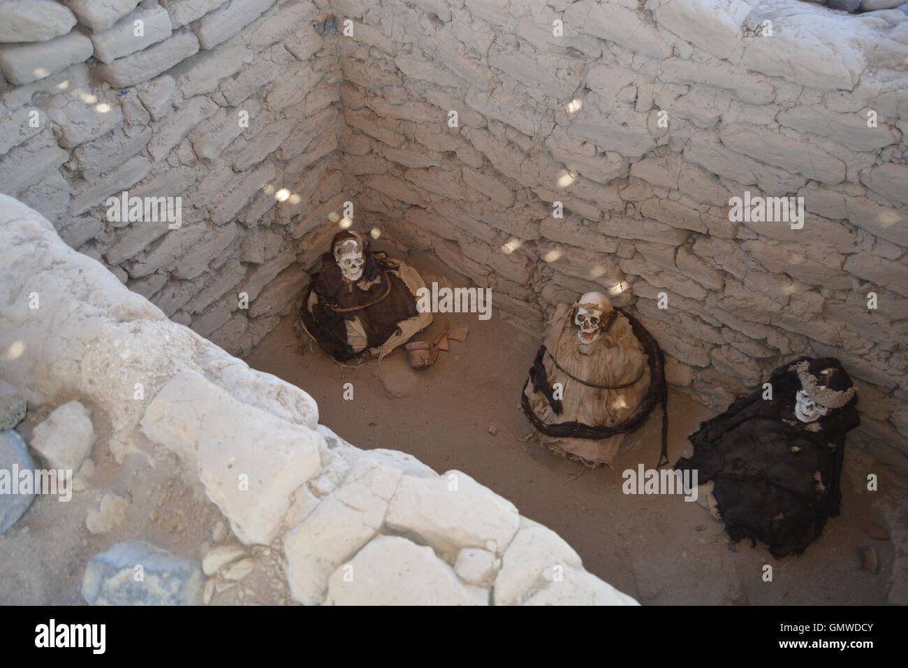 Chauchilla Cemetery, Nazca Burial, Nazca, Peru Stock Photo - Alamy