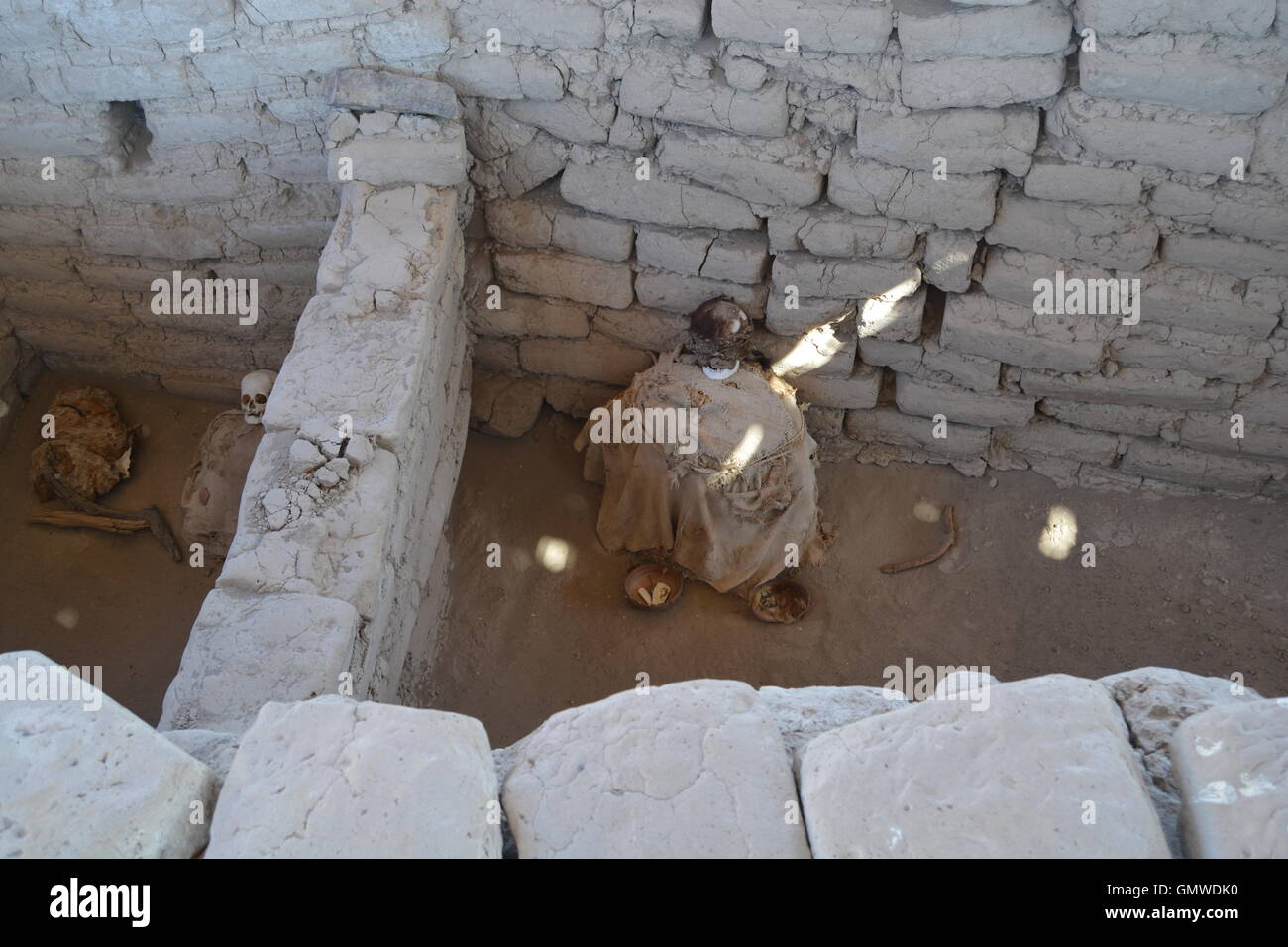 Chauchilla Cemetery, Nazca Burial, Nazca, Peru Stock Photo - Alamy