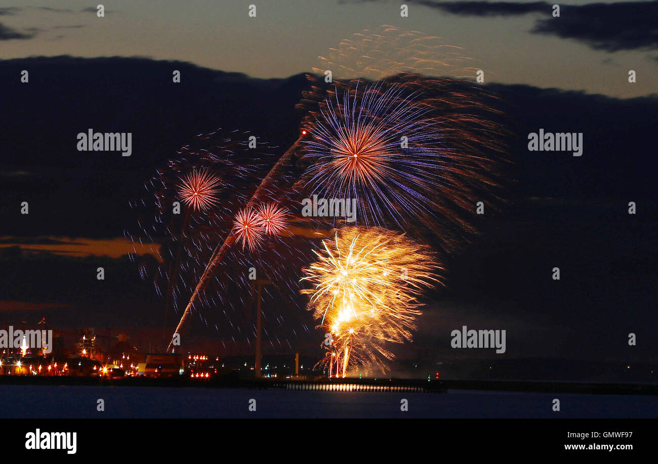 Fireworks over blyth hi-res stock photography and images - Alamy
