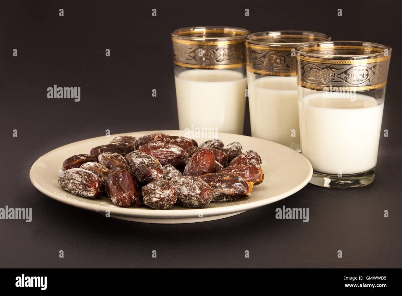 dates and milk Stock Photo - Alamy