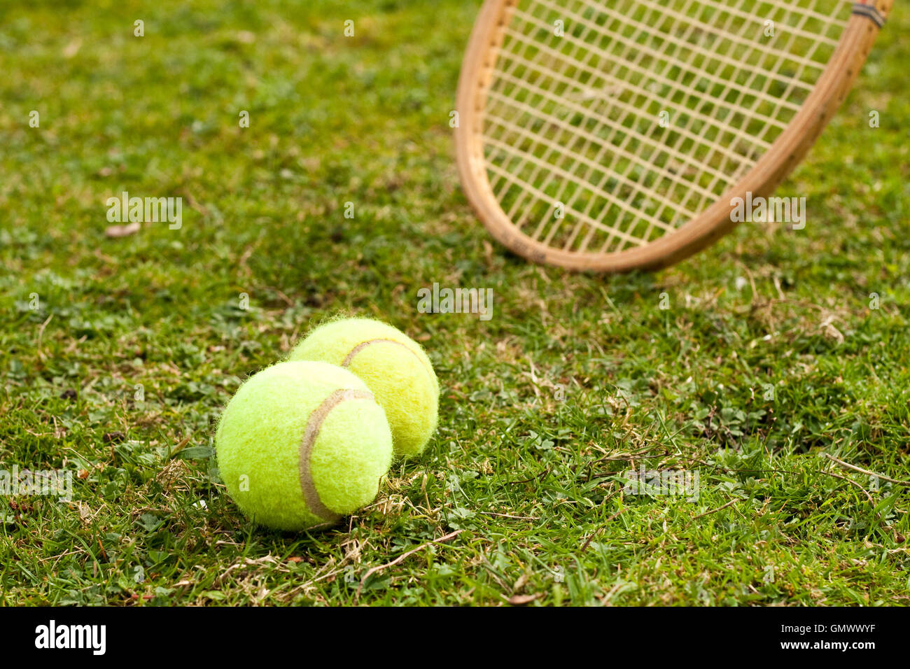 Tennis racket and ball cutout hi-res stock photography and images - Alamy