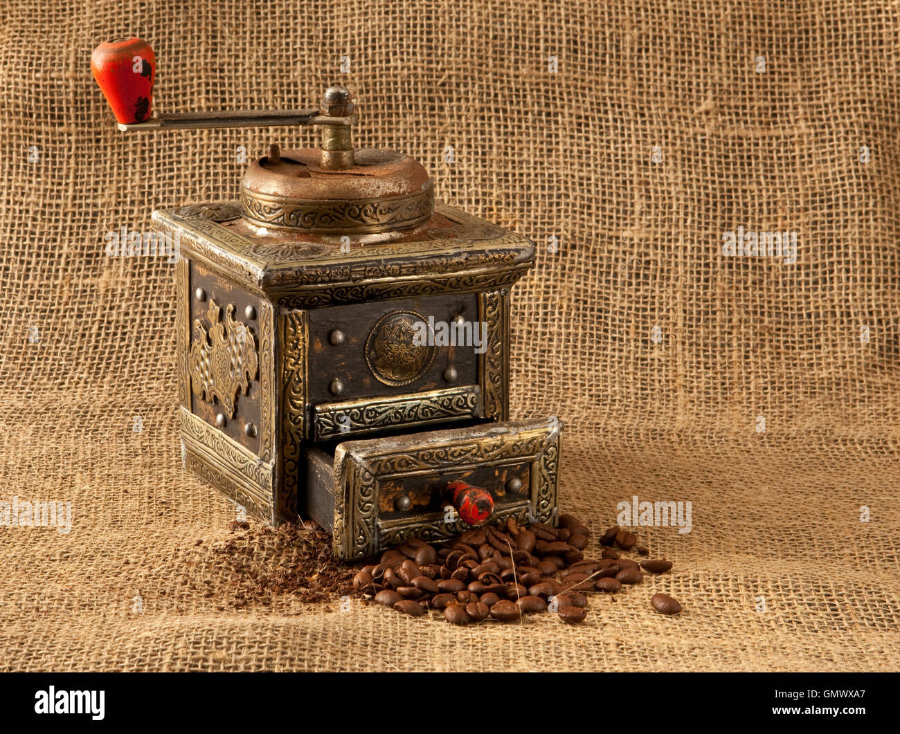 Coffee ancient grinder hi-res stock photography and images - Alamy