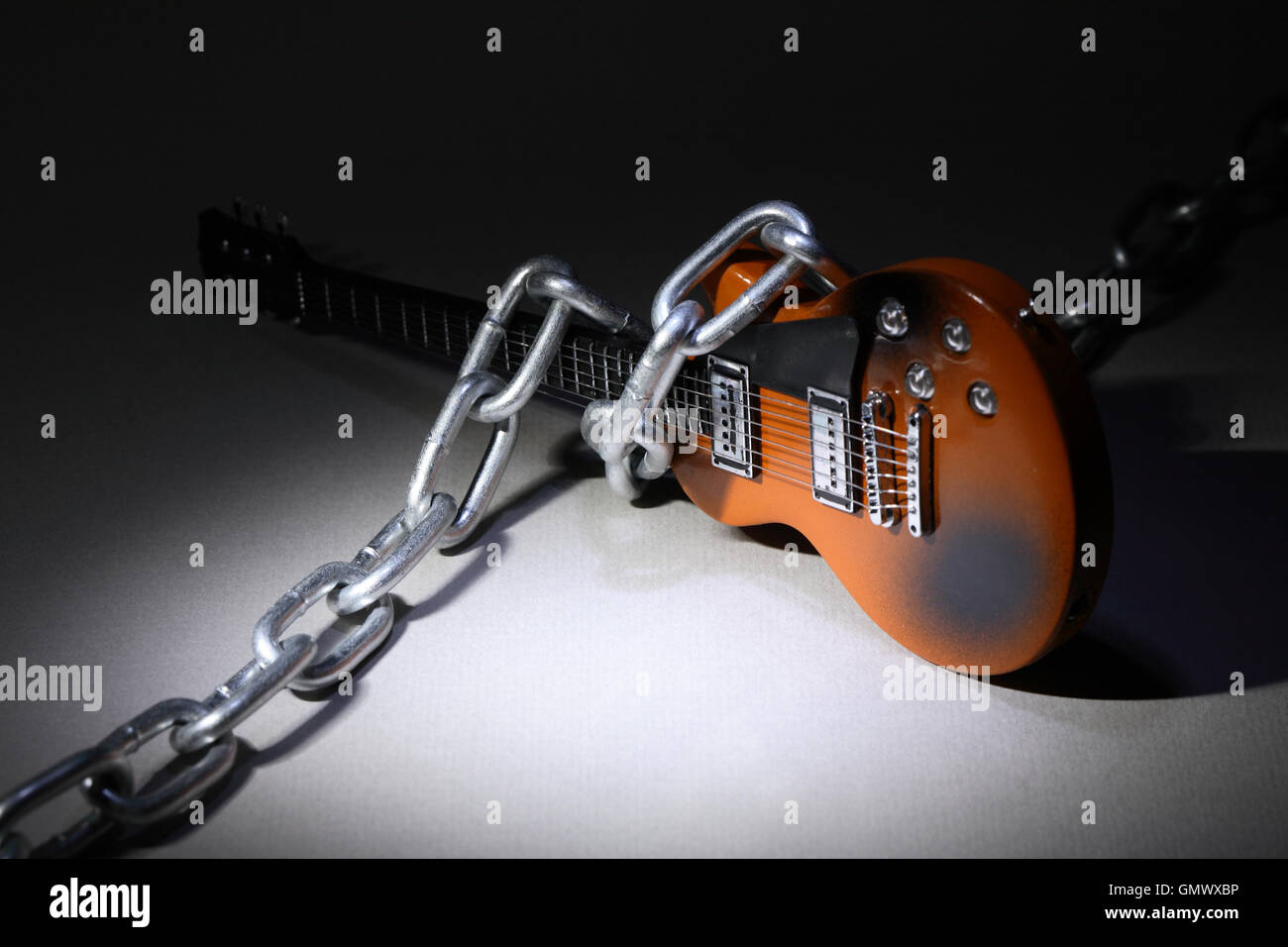 Musical instrument ban hi-res stock photography and images - Alamy