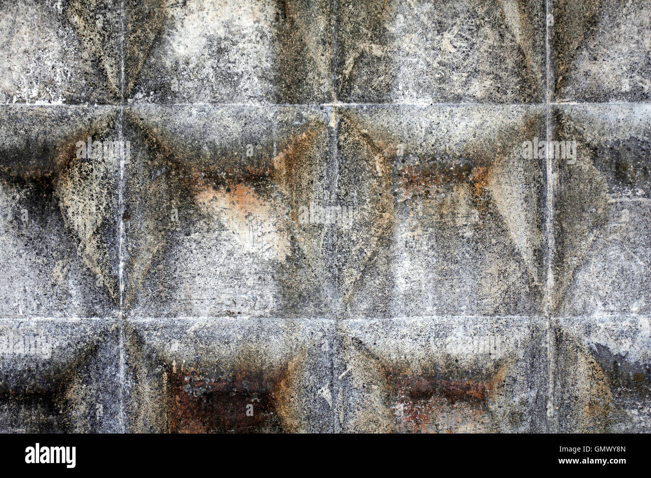 Wall rupture hi-res stock photography and images - Alamy