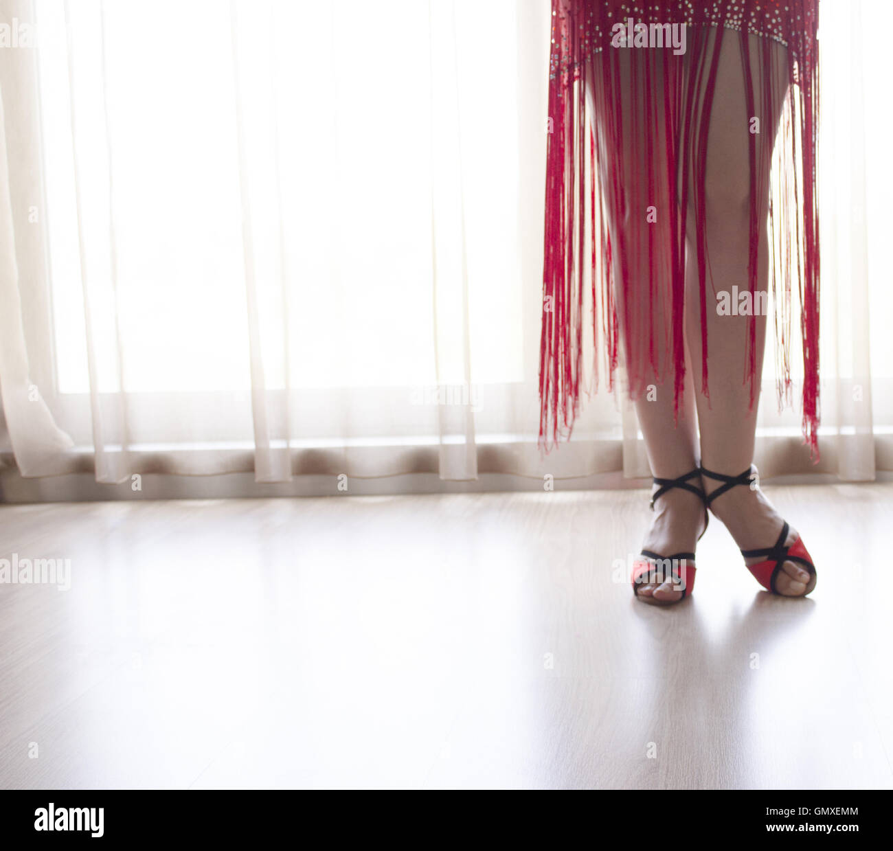 Woman dancing latin rhythms Stock Photo - Alamy