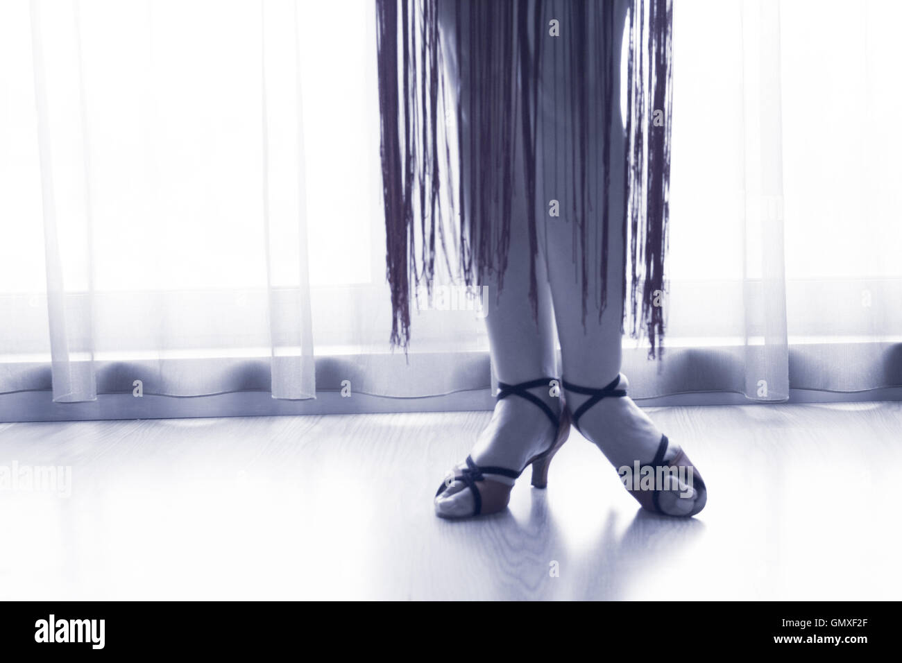 Woman dancing latin rhythms Stock Photo - Alamy