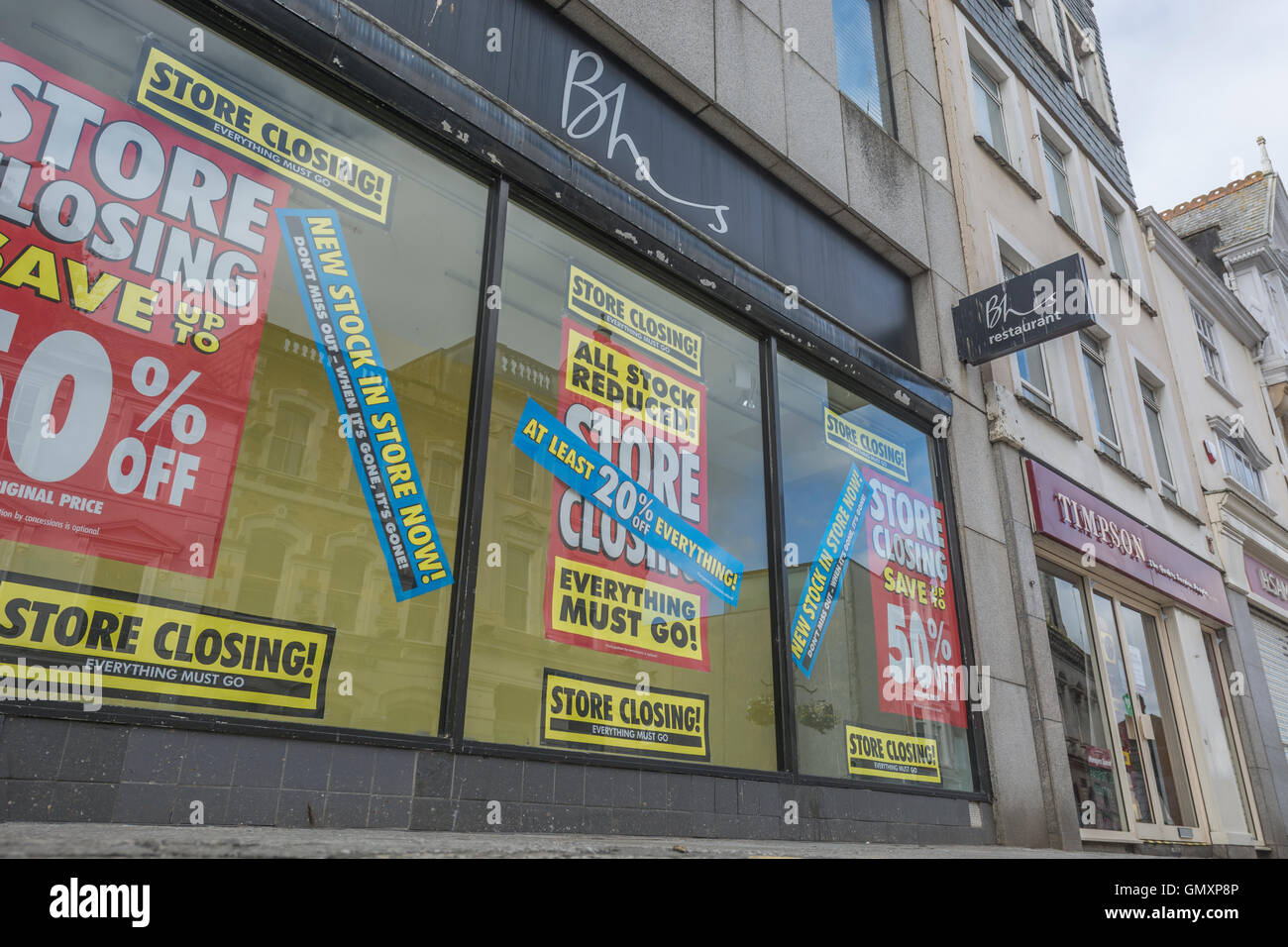 BHS Stores closure - last days of sale of Truro (Cornwall) BHS ...