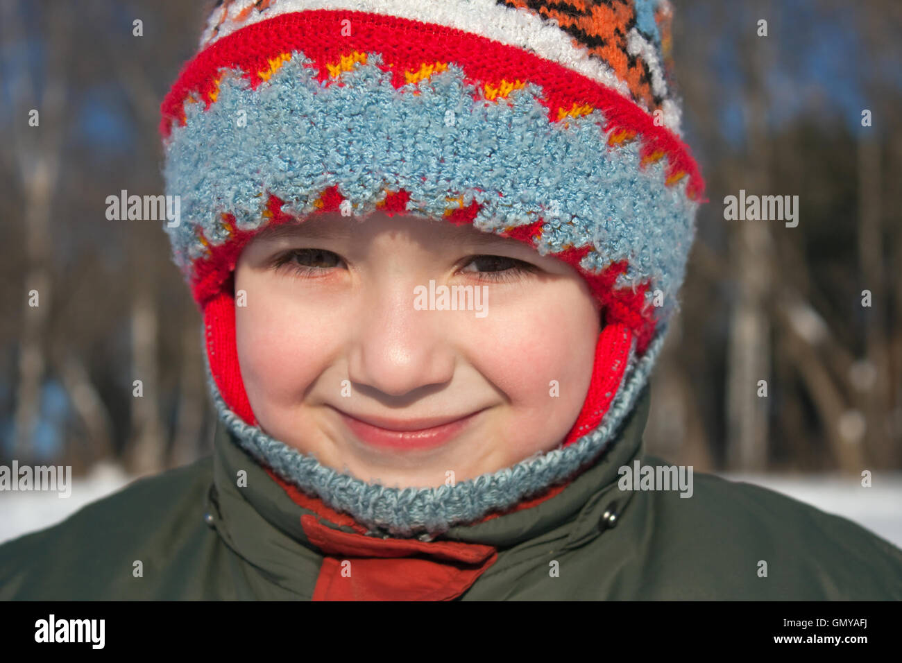 Little child smiling Stock Photo - Alamy