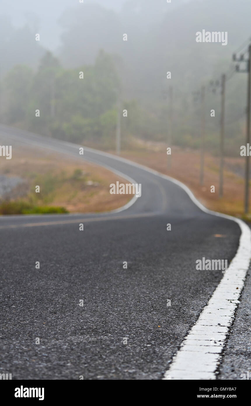 Green light stretch of road hi-res stock photography and images - Alamy