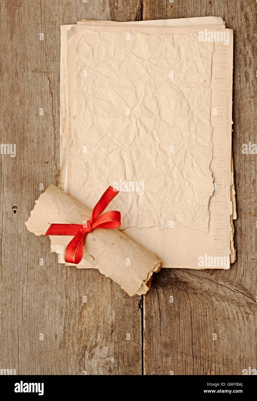 Antique paper sheets hi-res stock photography and images - Alamy