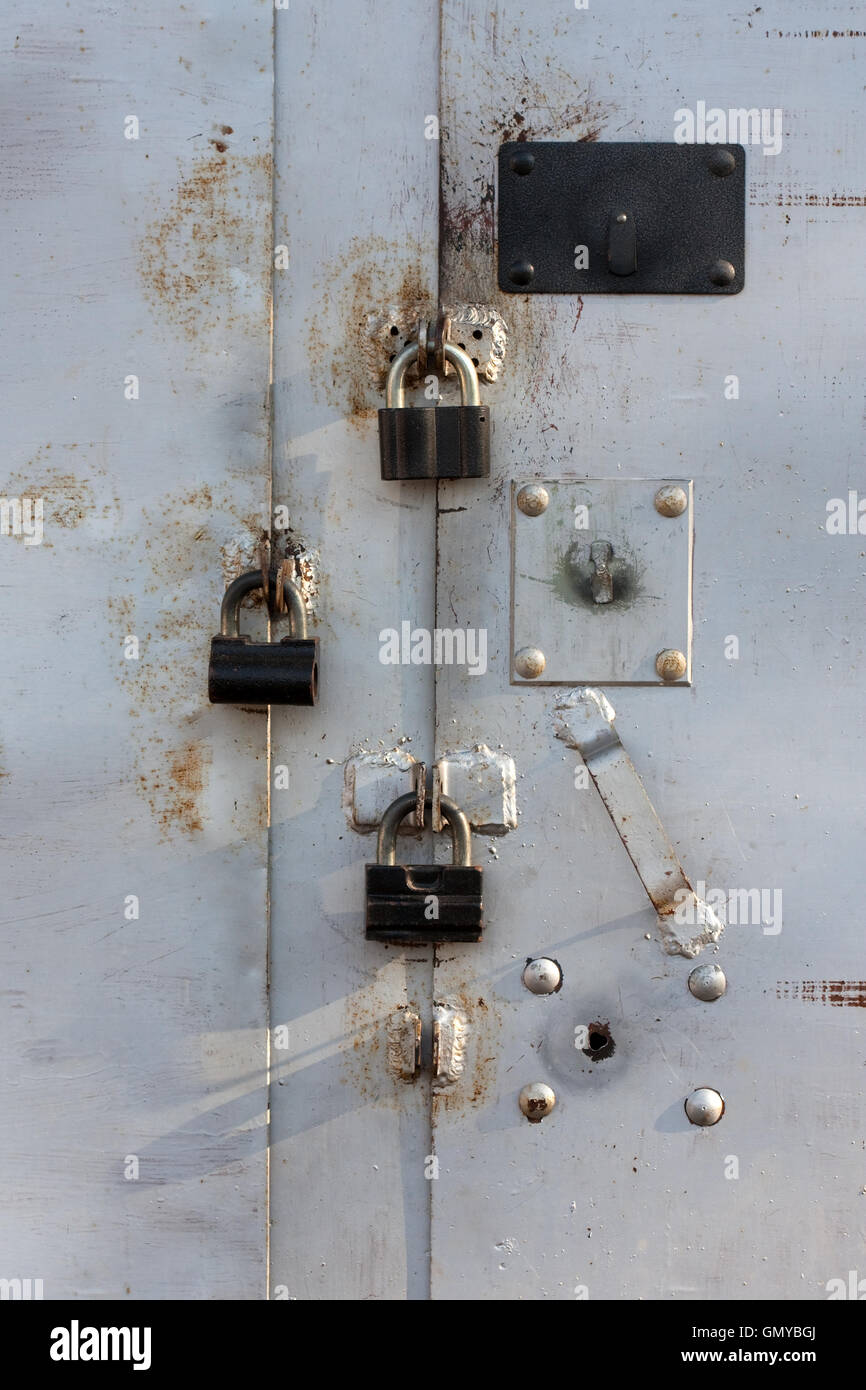Padlock on door Stock Photo - Alamy