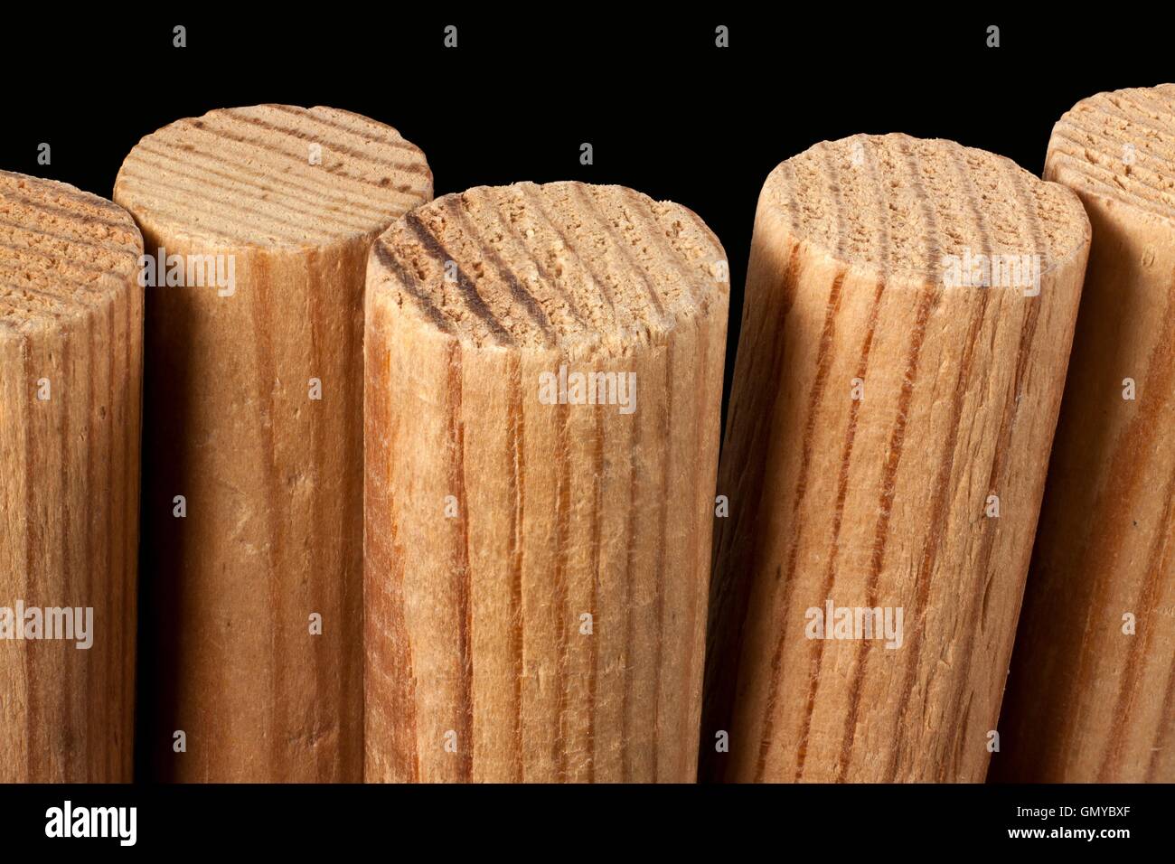 Wooden columns hi-res stock photography and images - Alamy