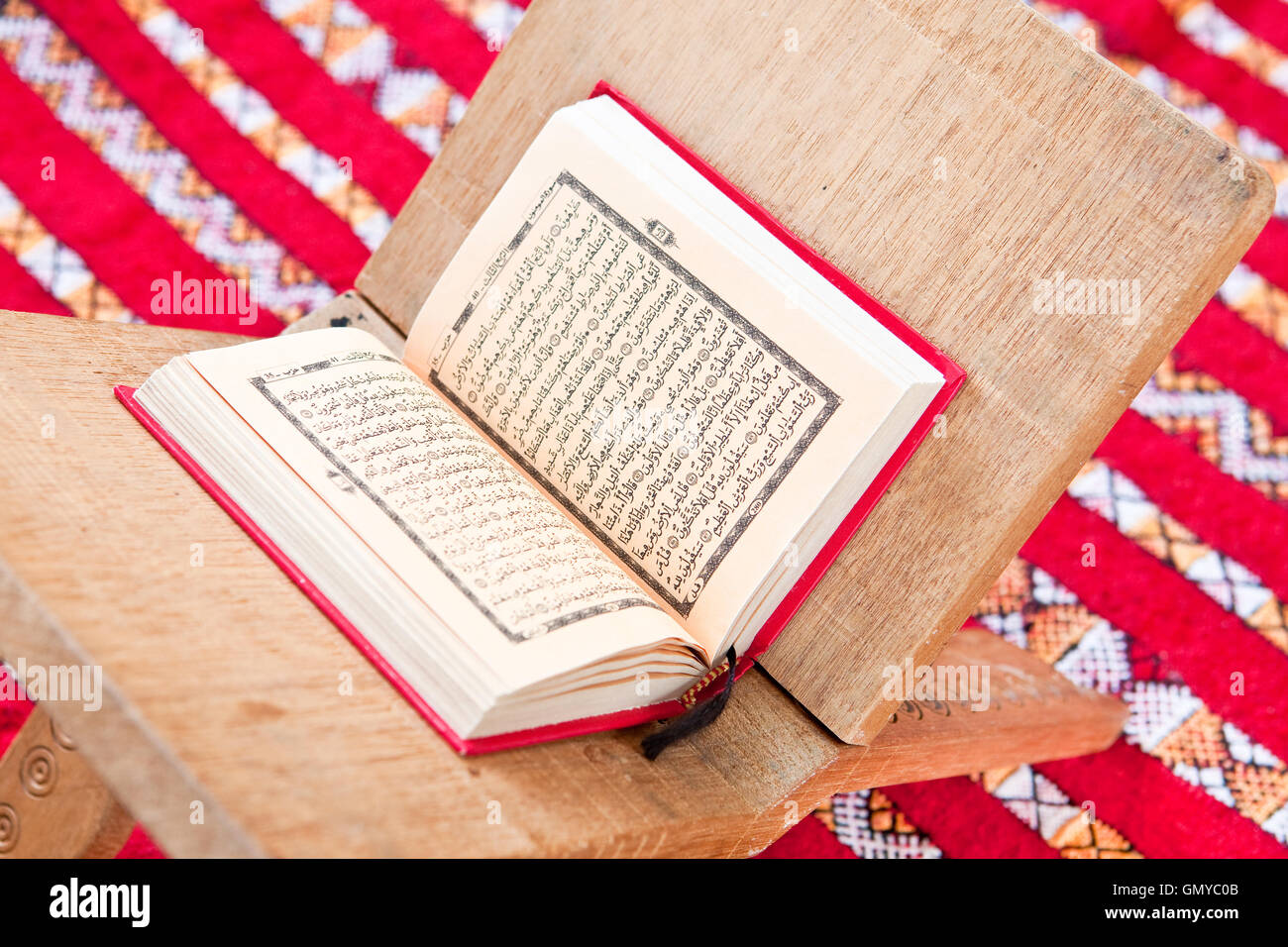 Quran open stand hi-res stock photography and images - Alamy