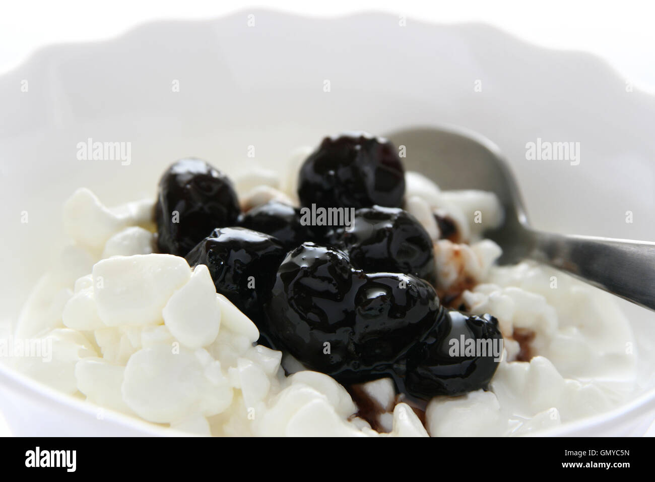 cottage cheese with jam Stock Photo - Alamy