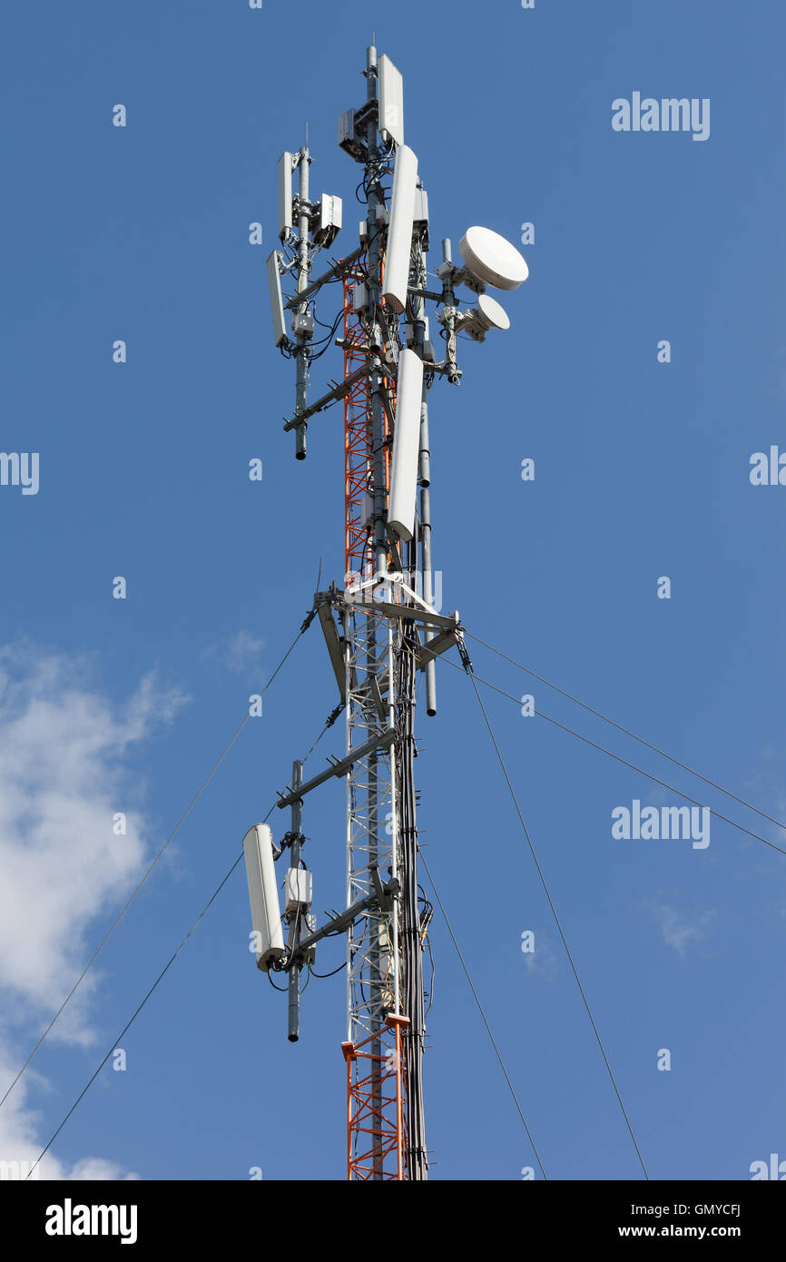 Media tower antenna hi-res stock photography and images - Alamy