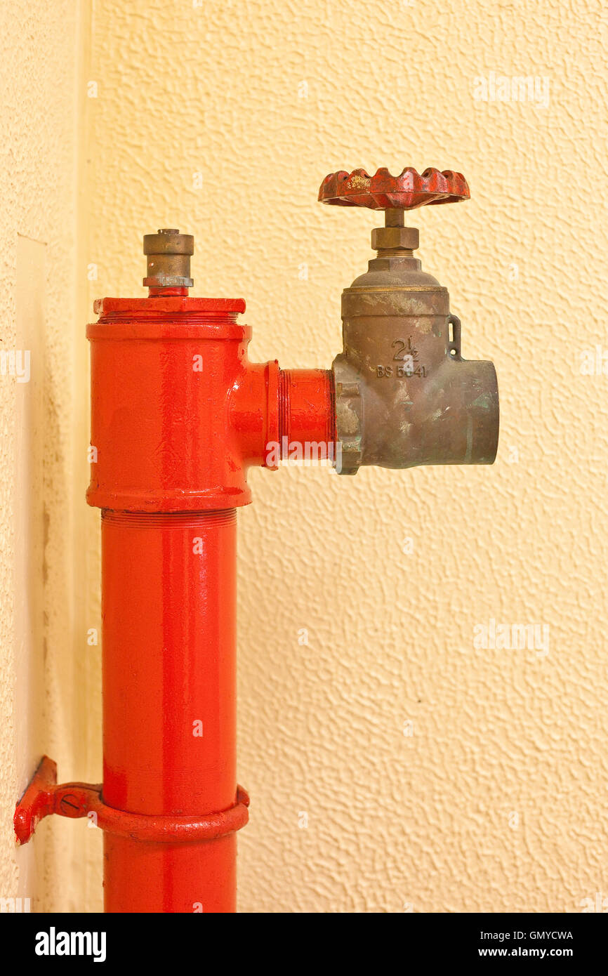 Red fire hydrant Stock Photo - Alamy