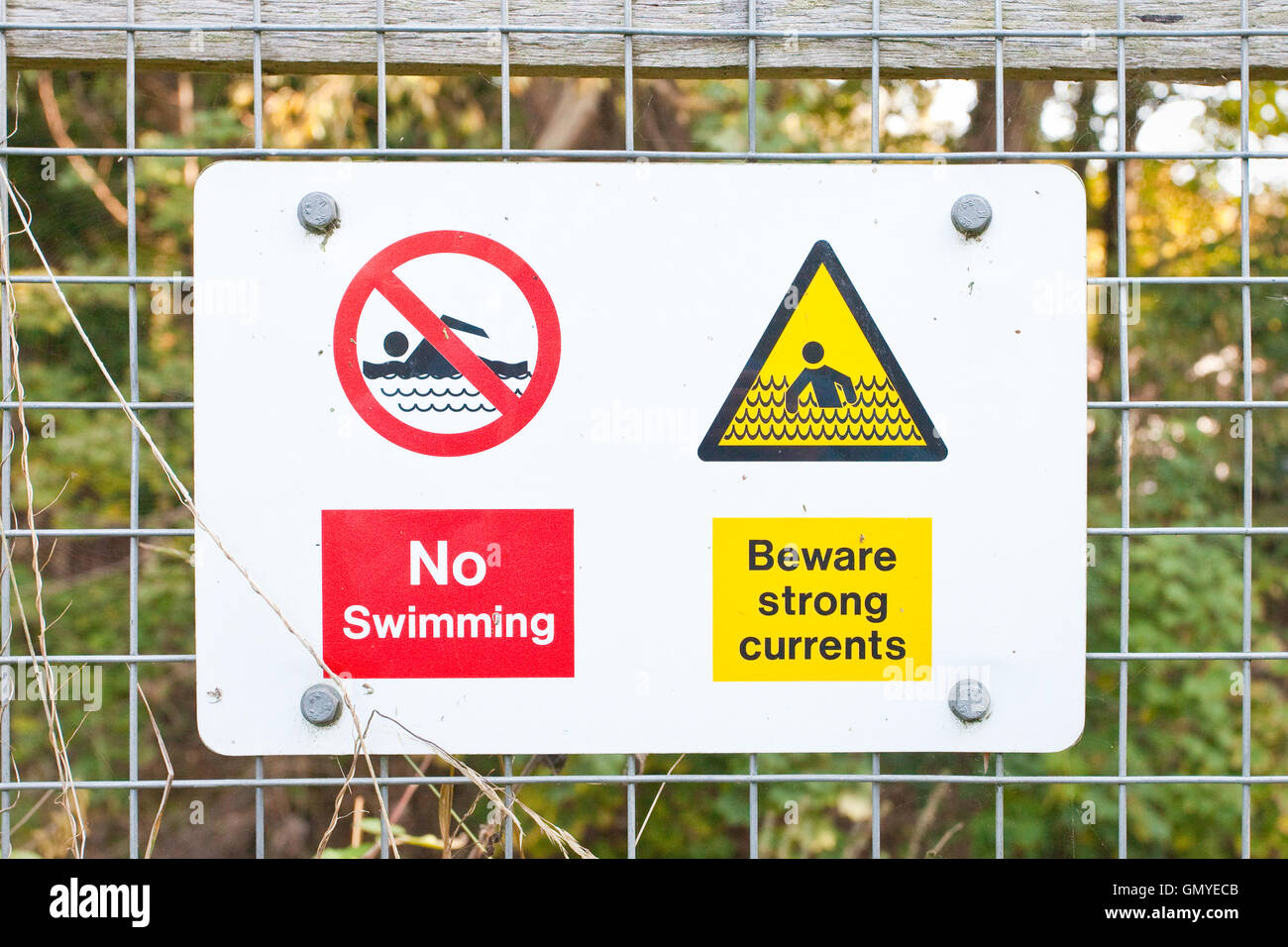 River warning sign hi-res stock photography and images - Alamy