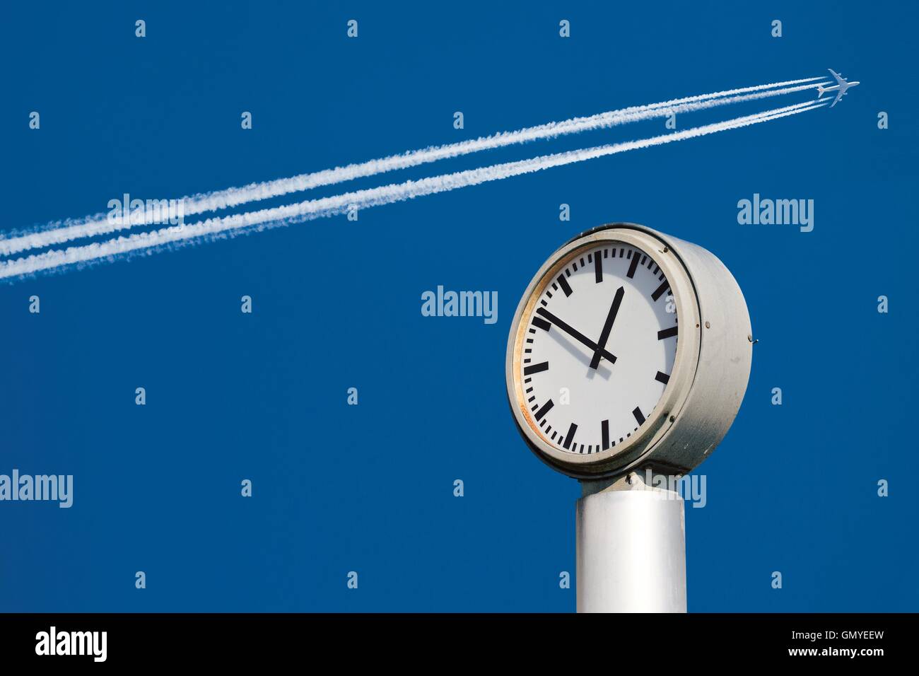 Time and speed Stock Photo - Alamy