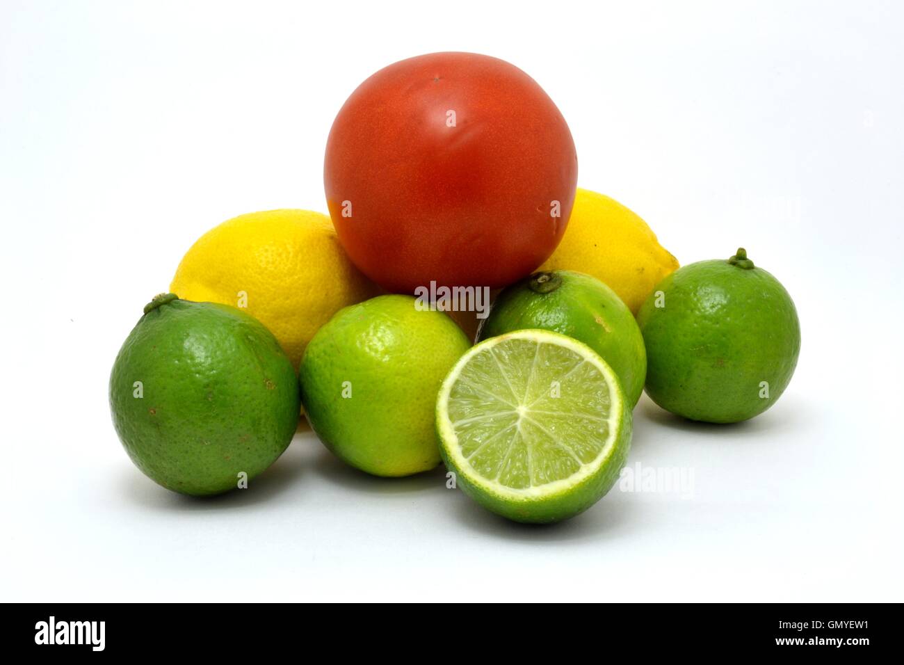 Cutted fruits hi-res stock photography and images - Alamy