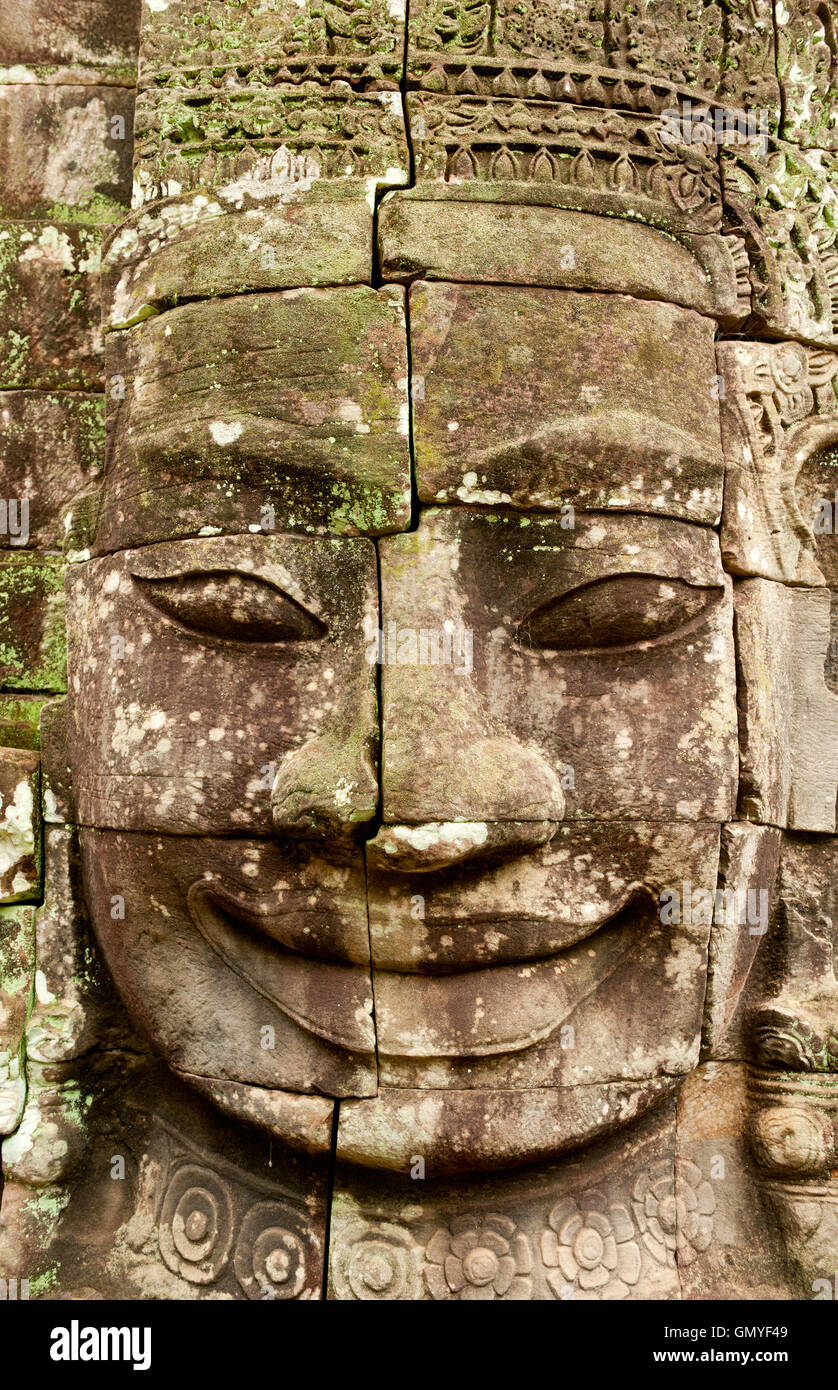 Smiling faces in the Temple Stock Photo - Alamy