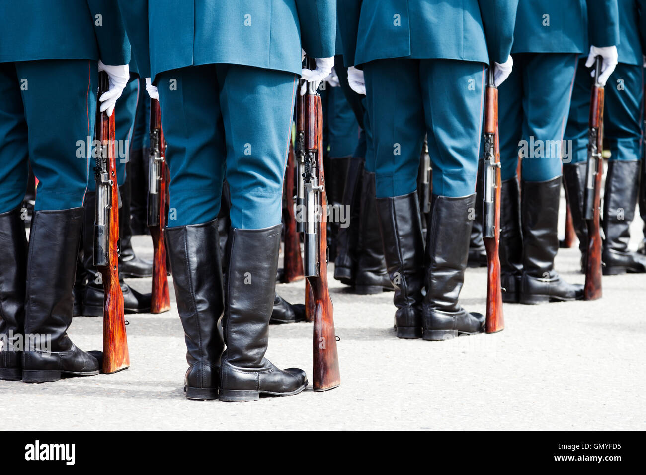 Military uniform soldier row Stock Photo - Alamy
