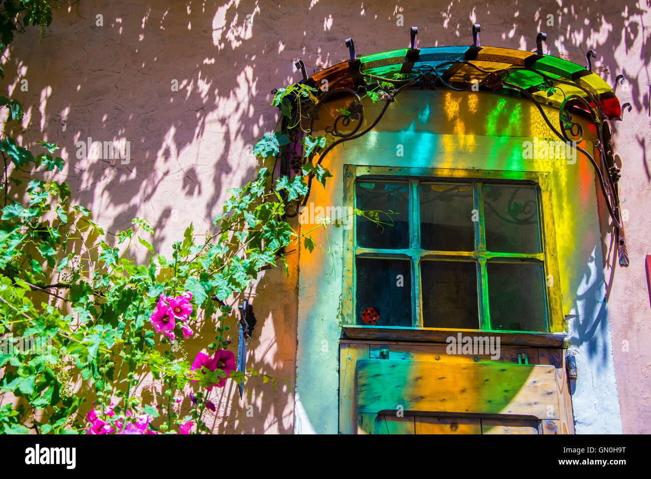 Provence colors houses Stock Photo - Alamy