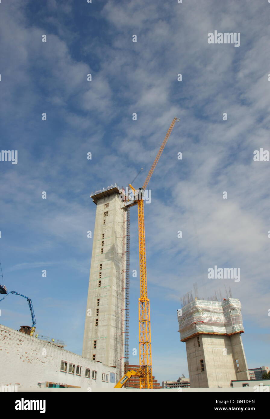 Chinese city skyline construction hi-res stock photography and images ...