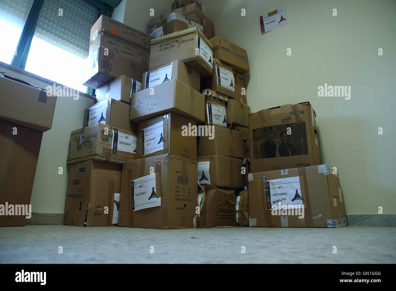 Roma, Italy. 27th Aug, 2016. Following the earthquake Central Italy was ...
