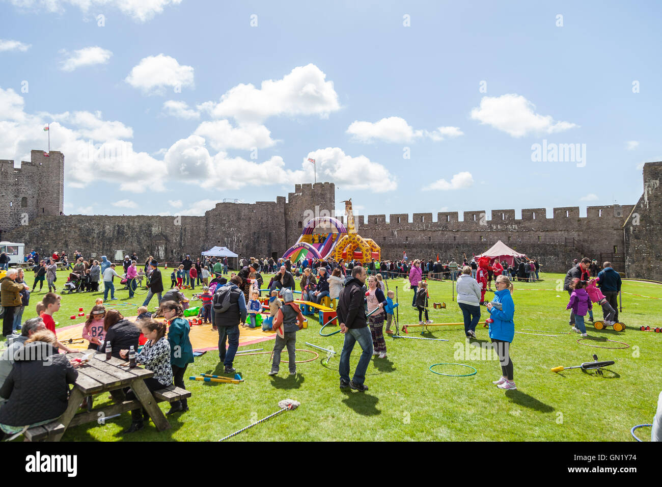 Spring Fayre at Pembroke Castle - Medieval Day Stock Photo - Alamy