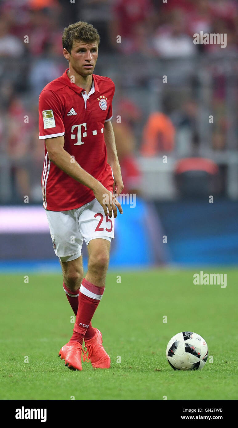 Munich, Germany. 26th Aug, 2016. Munich's Thomas Mueller kicks the ball ...