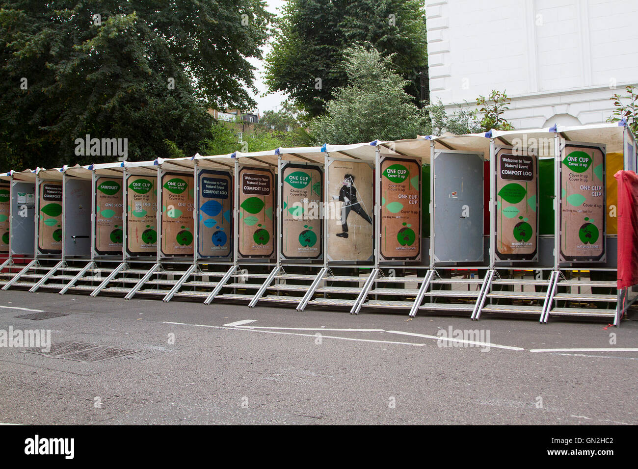 Compost loos hi-res stock photography and images - Alamy