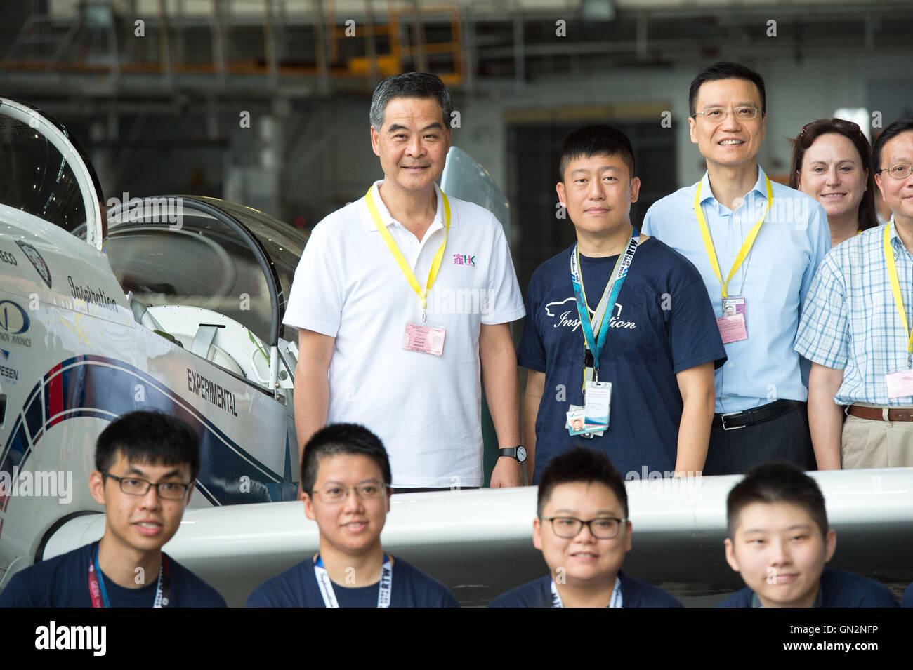 Cathay Pacific Pilot High Resolution Stock Photography and Images - Alamy