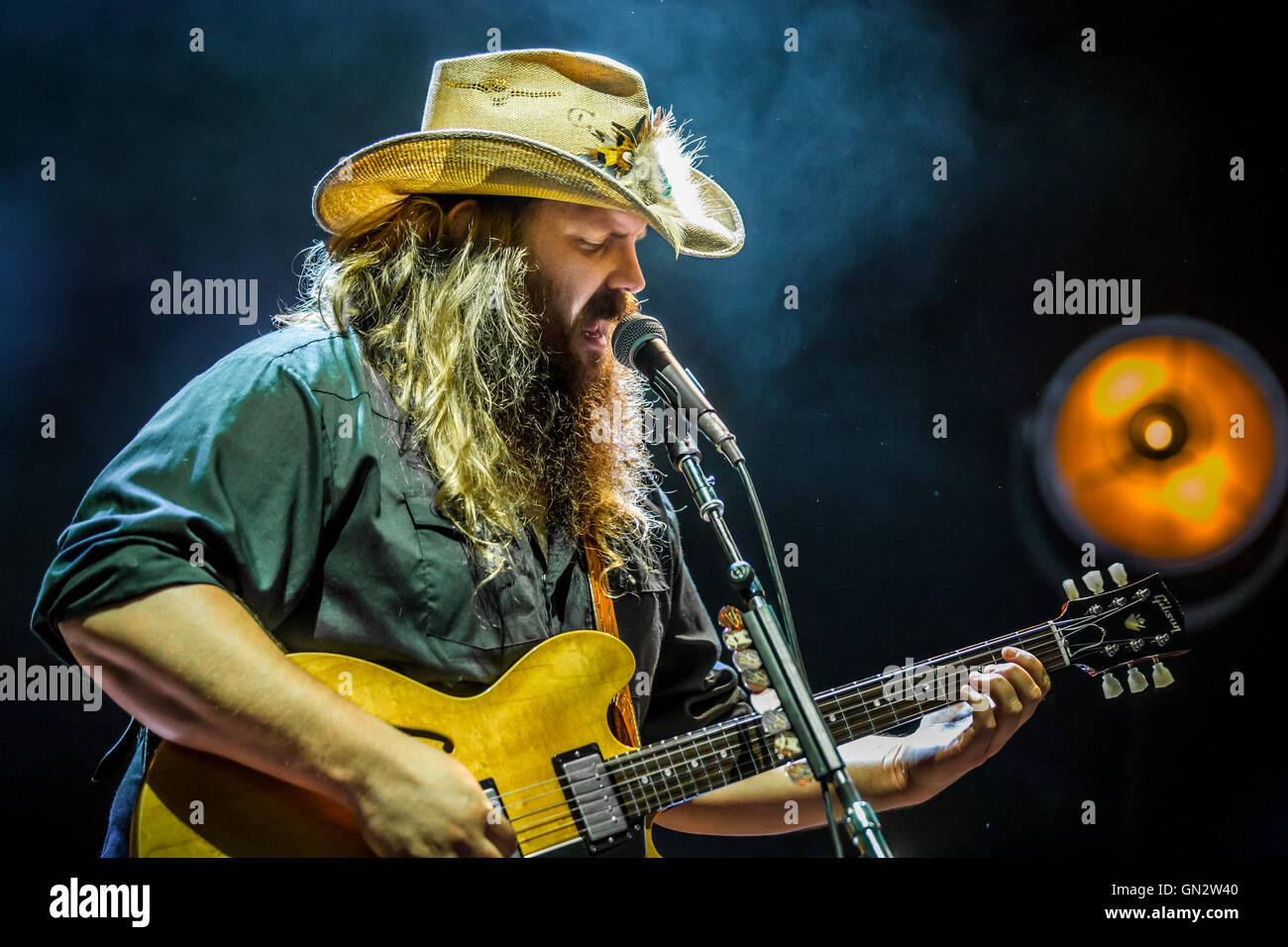 Clarkston, Michigan, USA. 20th Aug, 2016. CHRIS STAPLETON performing on ...