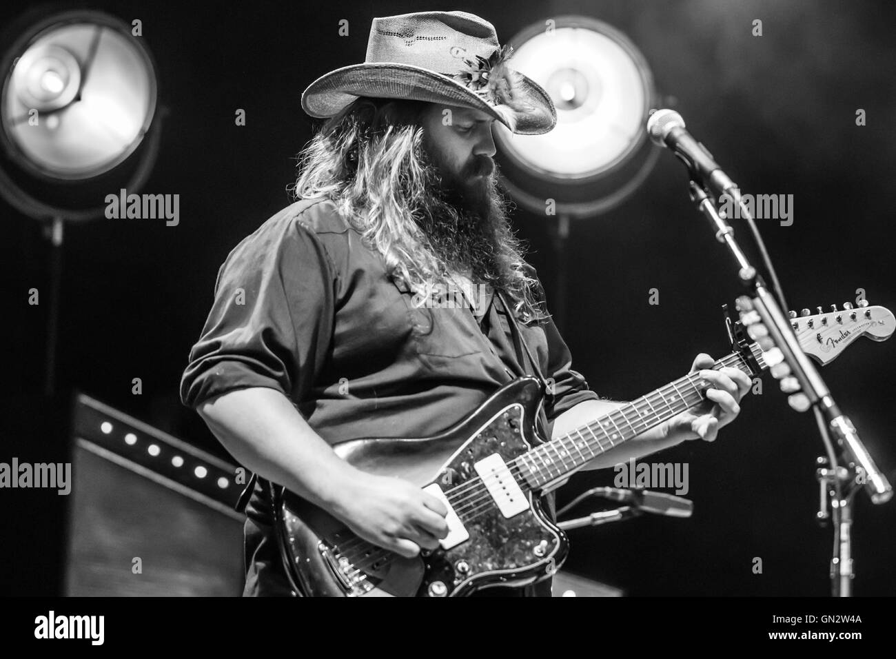 Clarkston, Michigan, USA. 20th Aug, 2016. CHRIS STAPLETON performing on ...