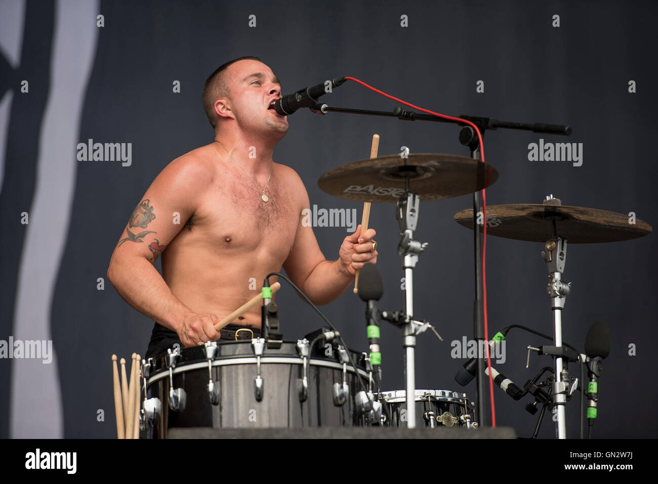 Isaac holman hi-res stock photography and images - Alamy