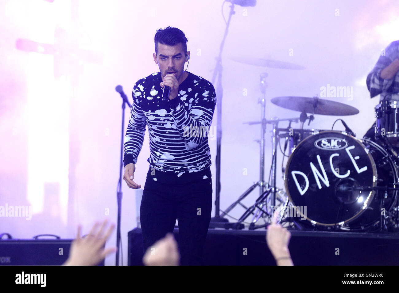 New York City. 26th Aug, 2016. Joe Jonas of the band DNCE performs on ...