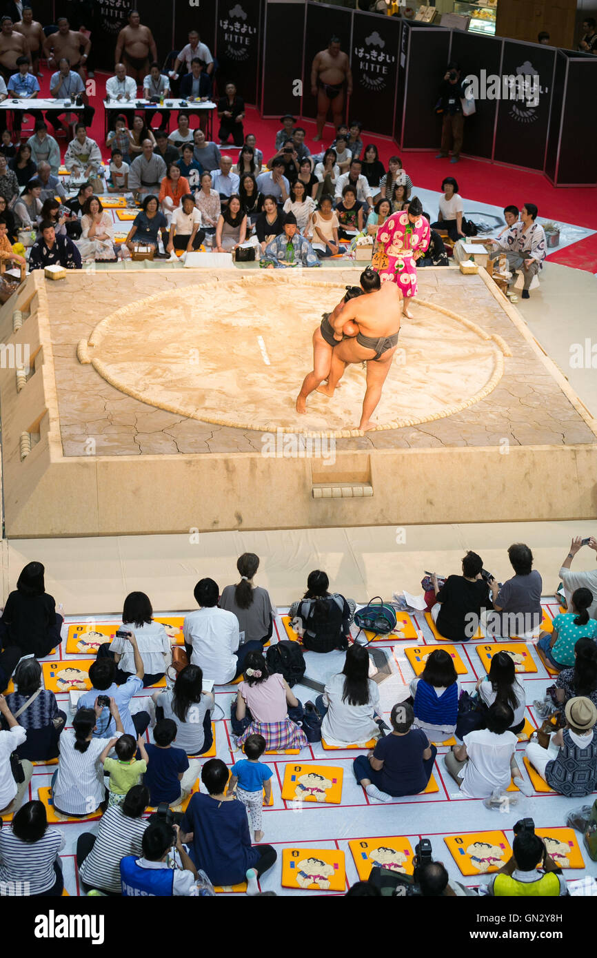 Tokyo, Japan 28th Aug, 2016 Sumo wrestlers participate in a special ...